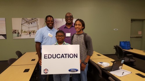 EWC and DCPS Students Attend FlBlogCon. – ThyBlackMan.com