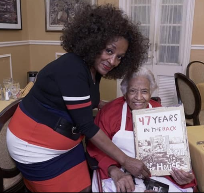 Book "47 years in the back of the house" pays respect to the unnamed ...