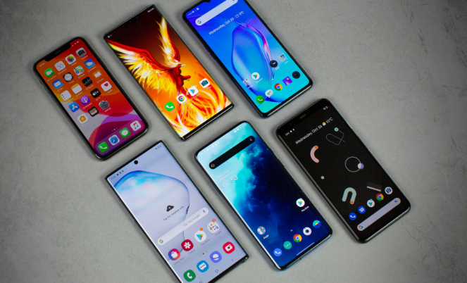 10 Old-School Smartphone Features We Don't See Anymore.