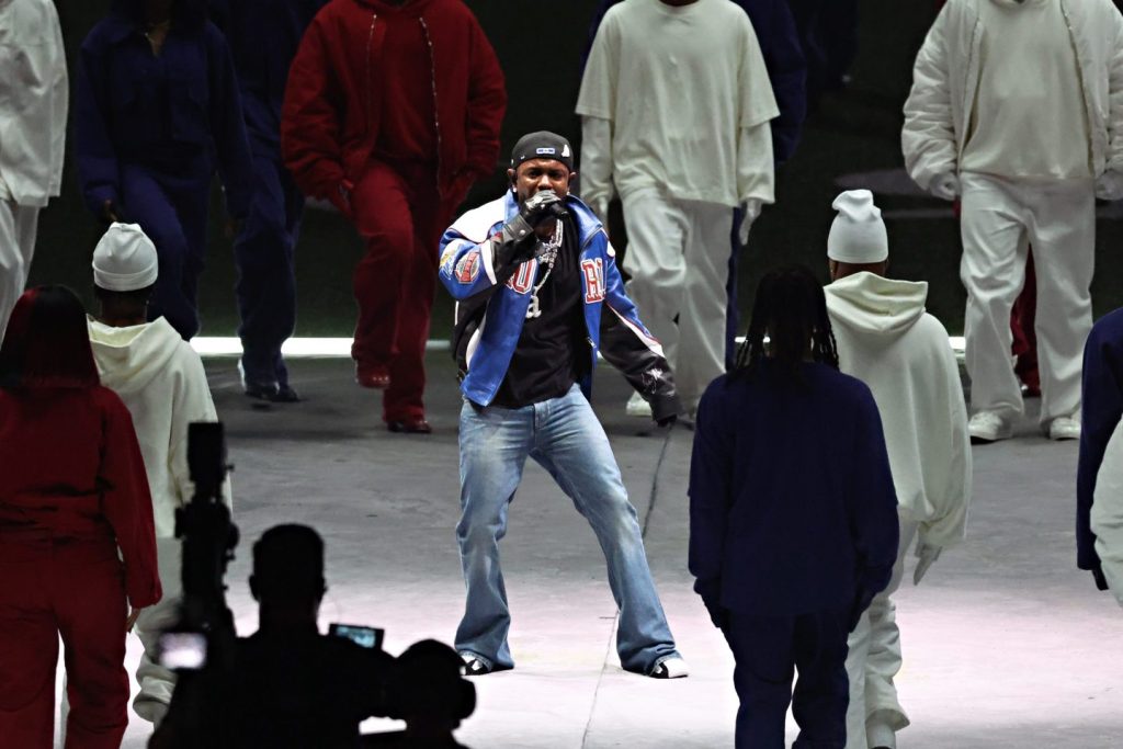 Kendrick Lamar's Super Bowl Halftime Show Breaks Viewing Records ...
